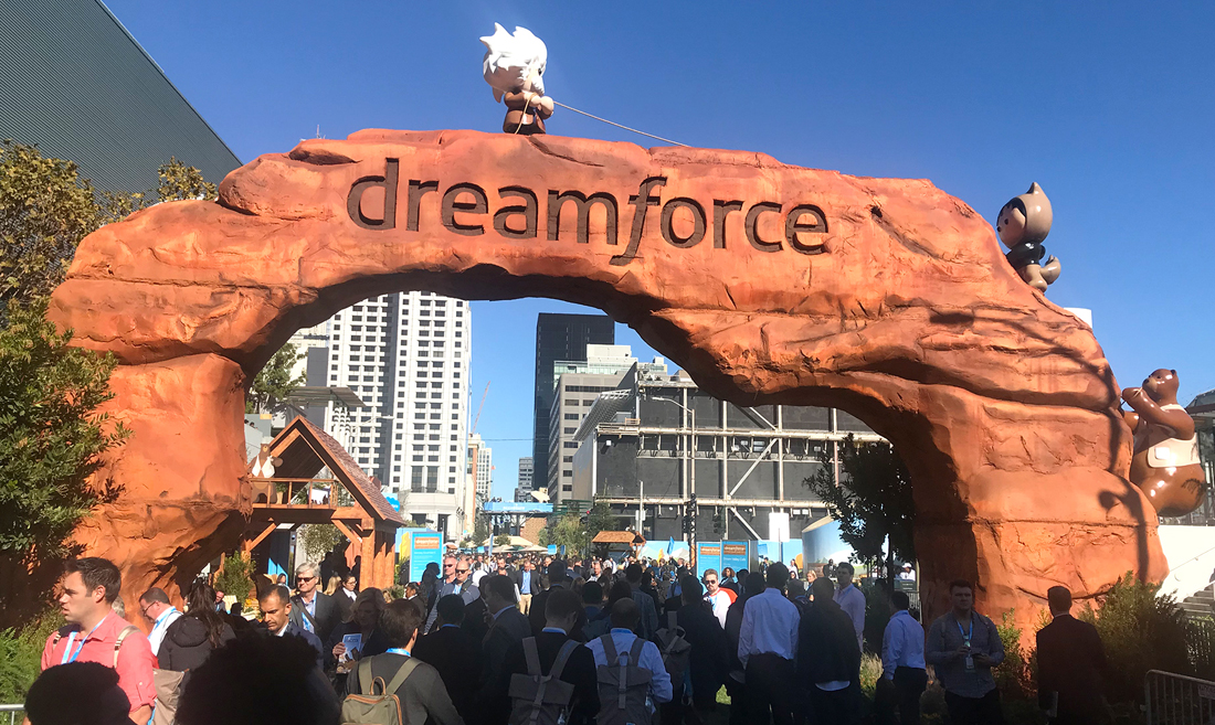 What We’re Taking From Dreamforce’17: AI, IoT & CX Trends